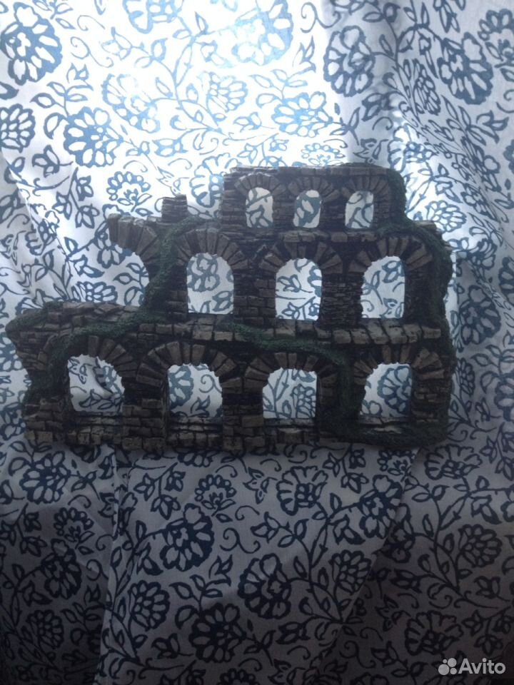 Грот, гуппи, бокал-аквариум 7 литров