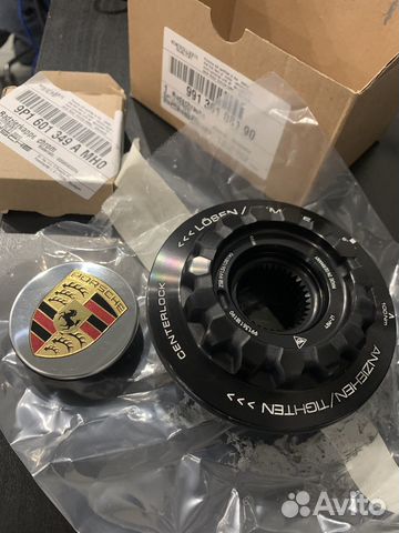 Комплект Гаек колесных центрлок Porsche с крышками купить в Москве ...